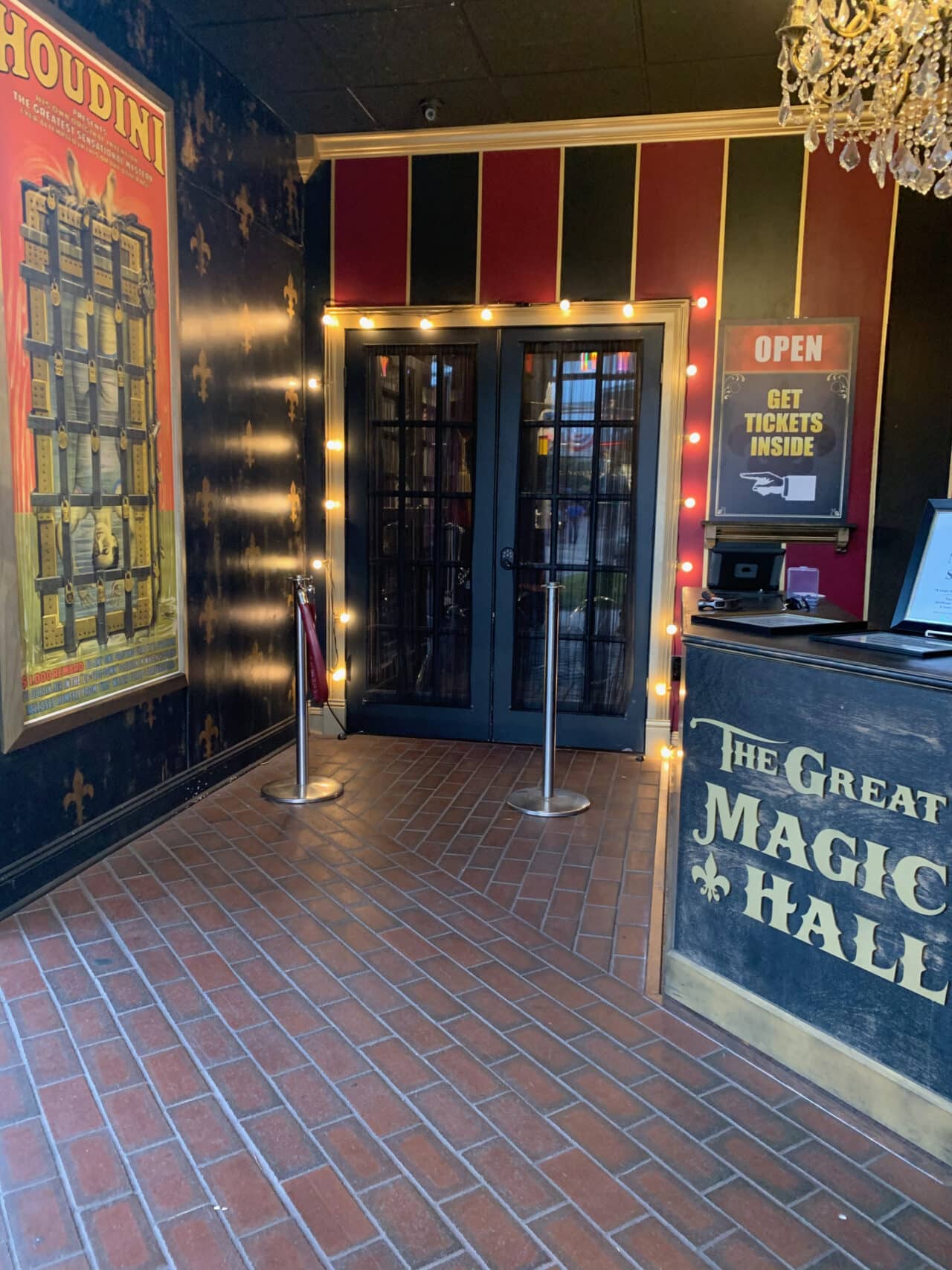 Theatre Magic - Learn Magic | incredible magic that anyone can do. A ...